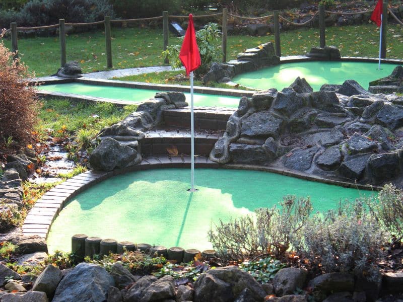 10 Unforgettable Team Social Ideas To Strengthen Your Squad - Kit Queen